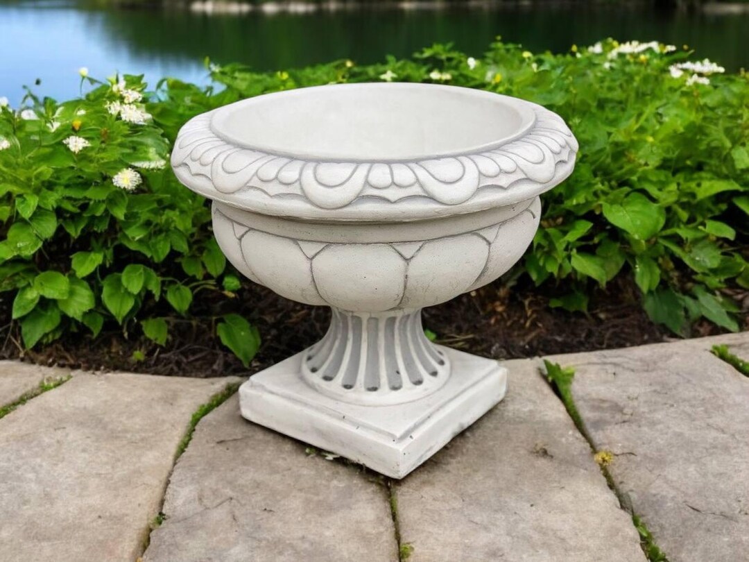 Massive Large Planter Statue, Backyard Plant Pot Figure, Outdoor Vase ...