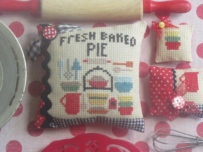 Cross Stitch Pattern Fresh Baked Pie Cross Stitch PDF Pattern - Etsy