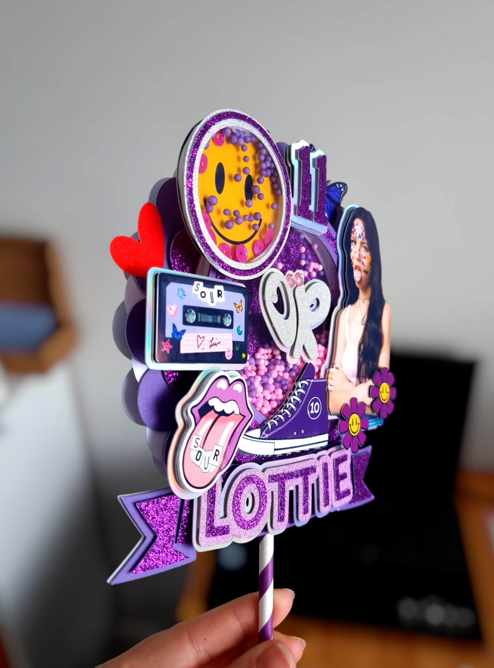 Personalised 3D Cake Topper With Shaker Olivia Rodrigo Custom With Name ...