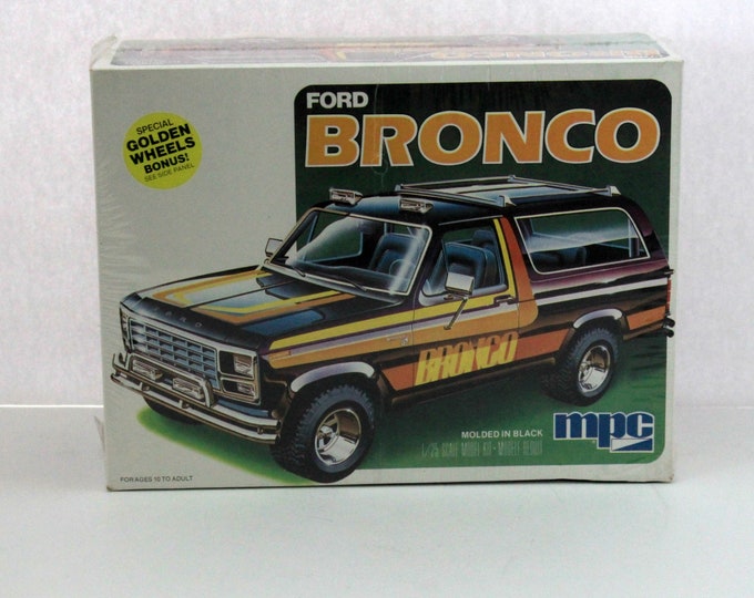 Ford Bronco Sealed Model Kit 1979 MPC 1-0434 1/25 Scale Stock and ...
