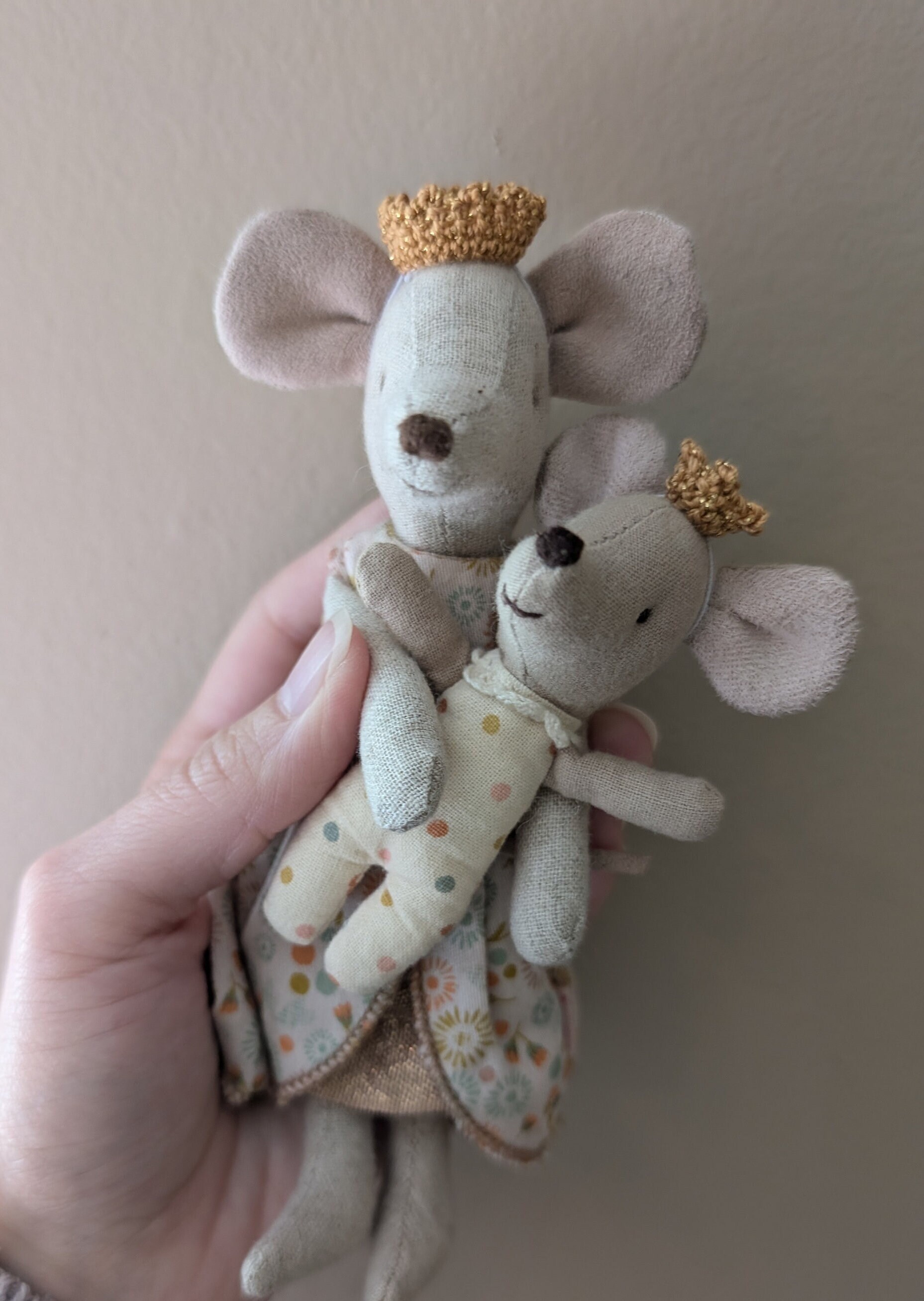 Miniature Crochet Crown for Maileg Mouse, Parents - Etsy