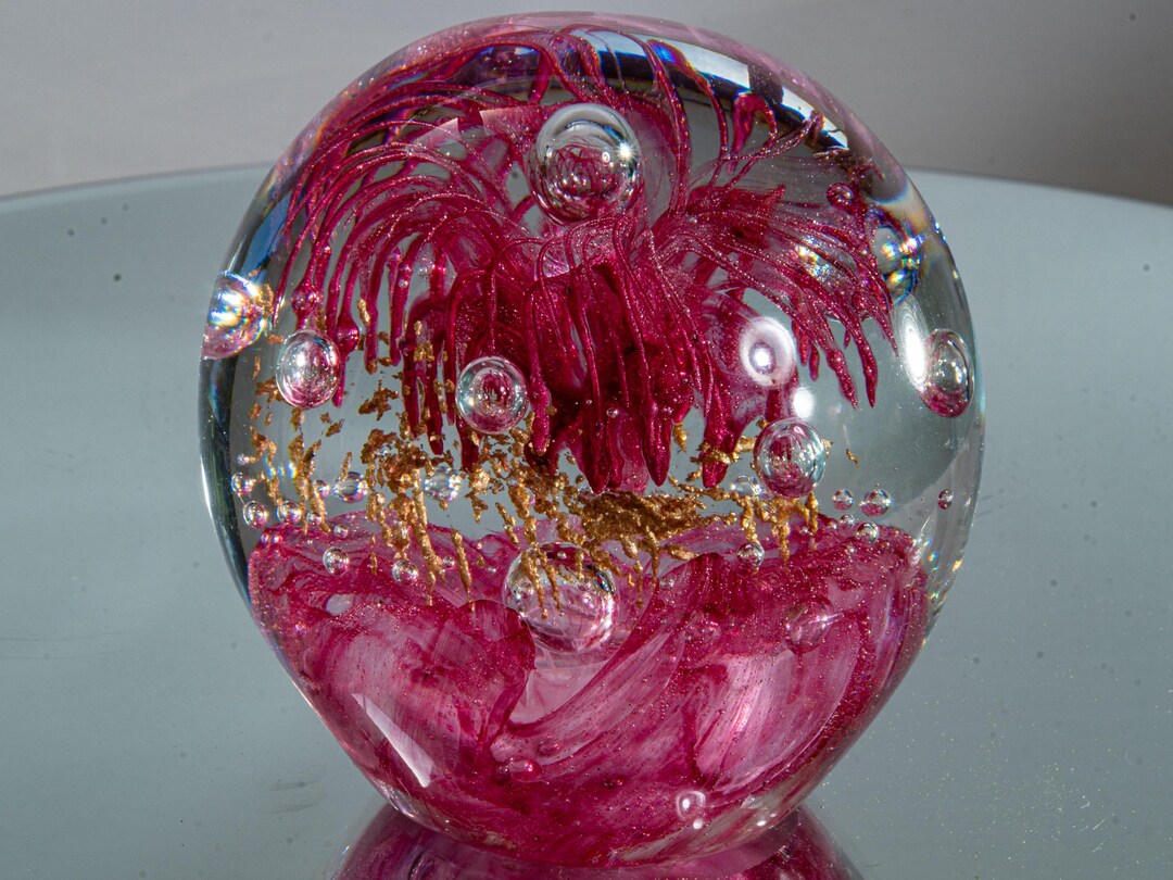 Artistic Paperweight With Fountain and Gold Glitter Ø 75 Mm Unassigned ...
