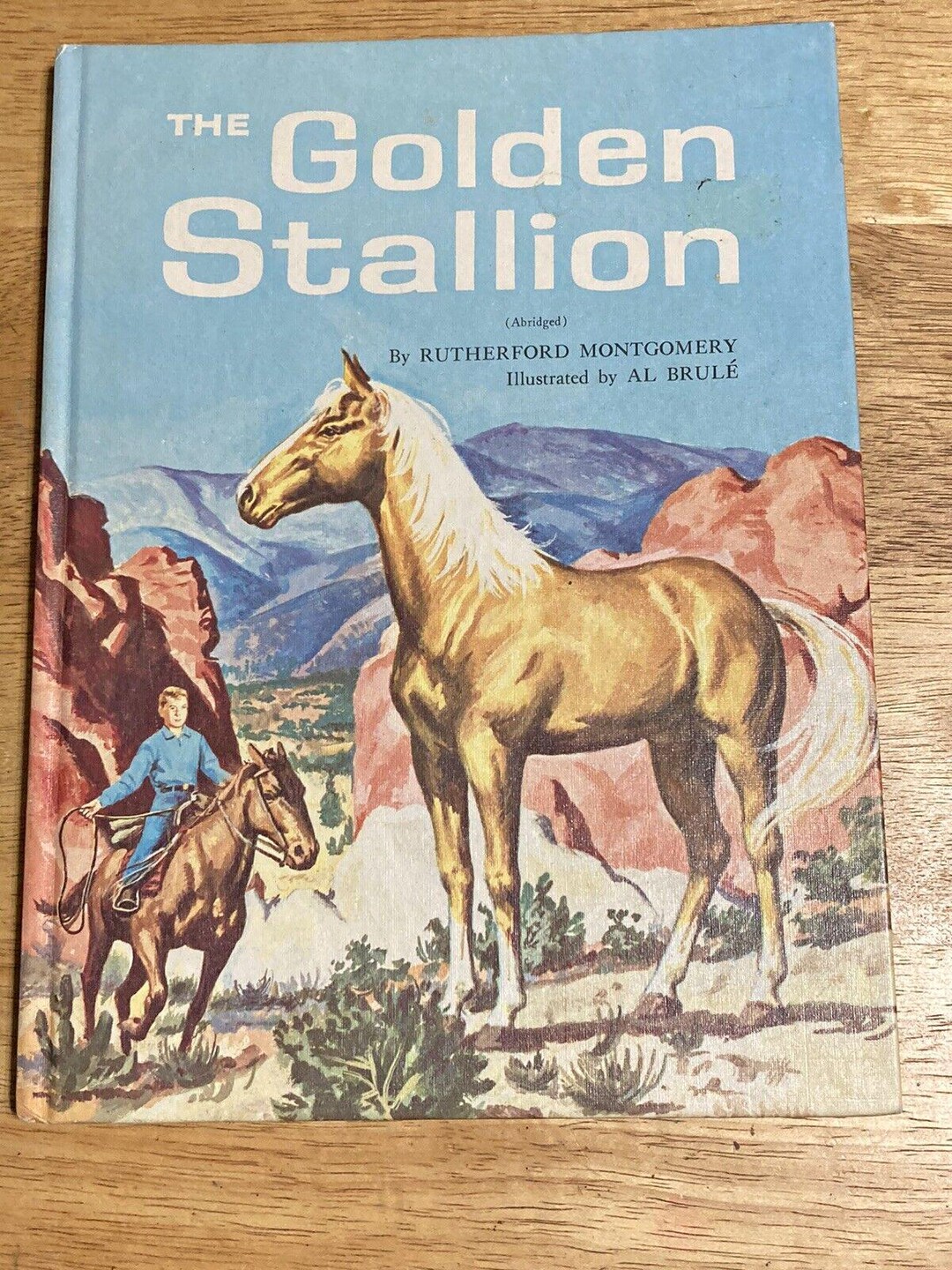 The Golden Stallion by Rutherford Montgomery 1975 Hardcover - Etsy
