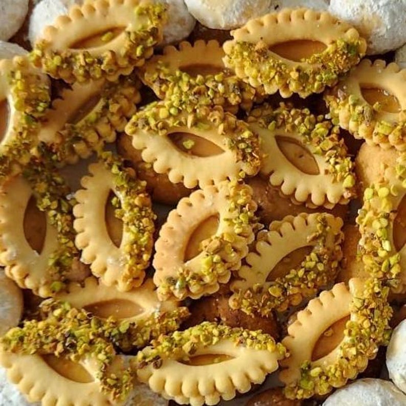 Sable Cookie With Pistachios - Etsy