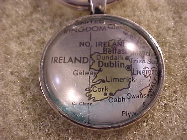 Atlas Map Key Chain / Ireland Key Chain / Ireland Key Ring - Etsy