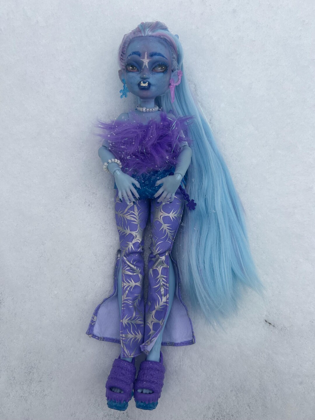 Repaint/restyle G3 Abbey Bominable (monster High OOAK Art Doll) - Etsy