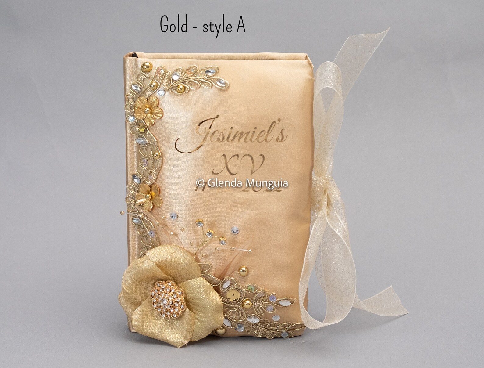 Quinceanera Bible / Sweet Sixteen Bible Personalized With - Etsy