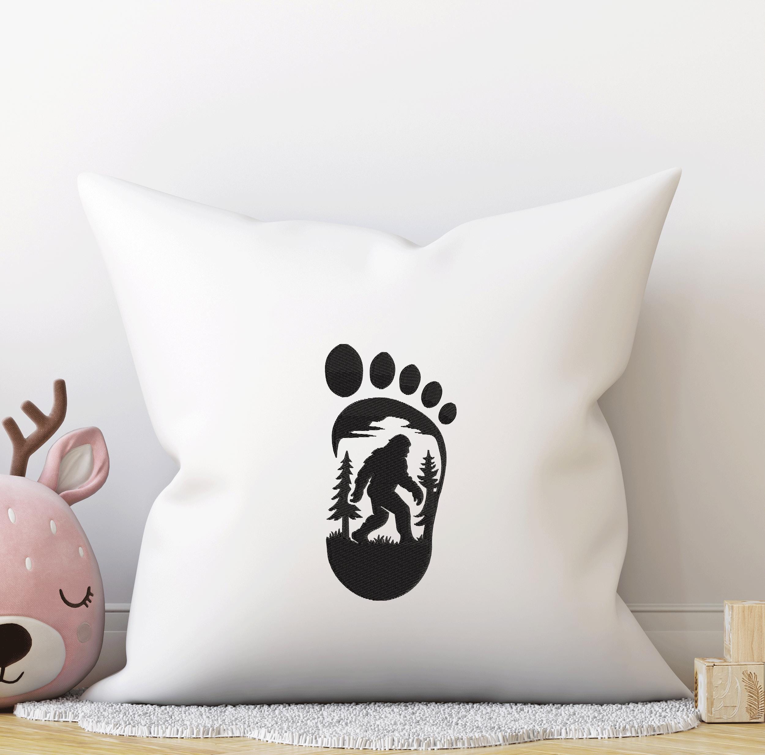 Bigfoot Embroidery Design,sasquatch Silhouette Stitch File, Cryptid ...