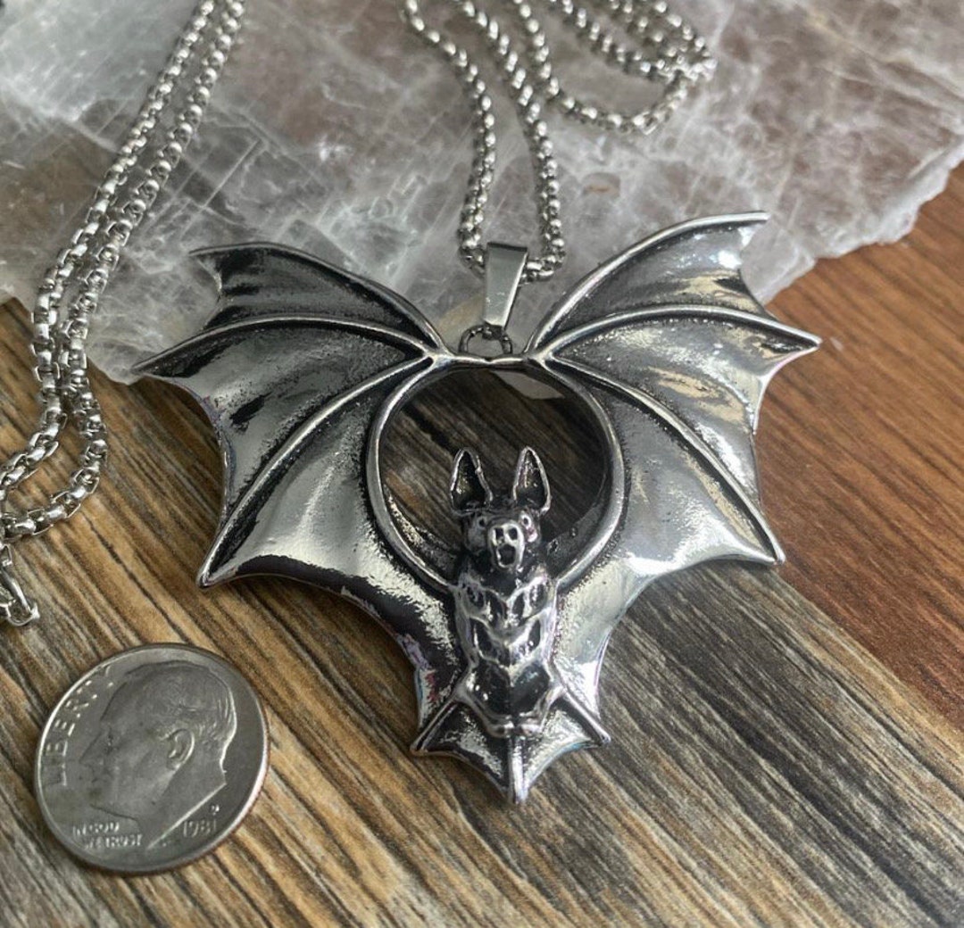 Silver Pewter Goth Vampire Bat Pendant Necklace - Etsy