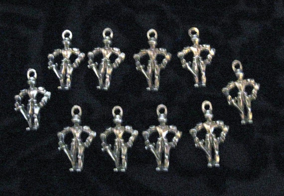 10 Silver Pewter Medieval Knight Charms | Etsy