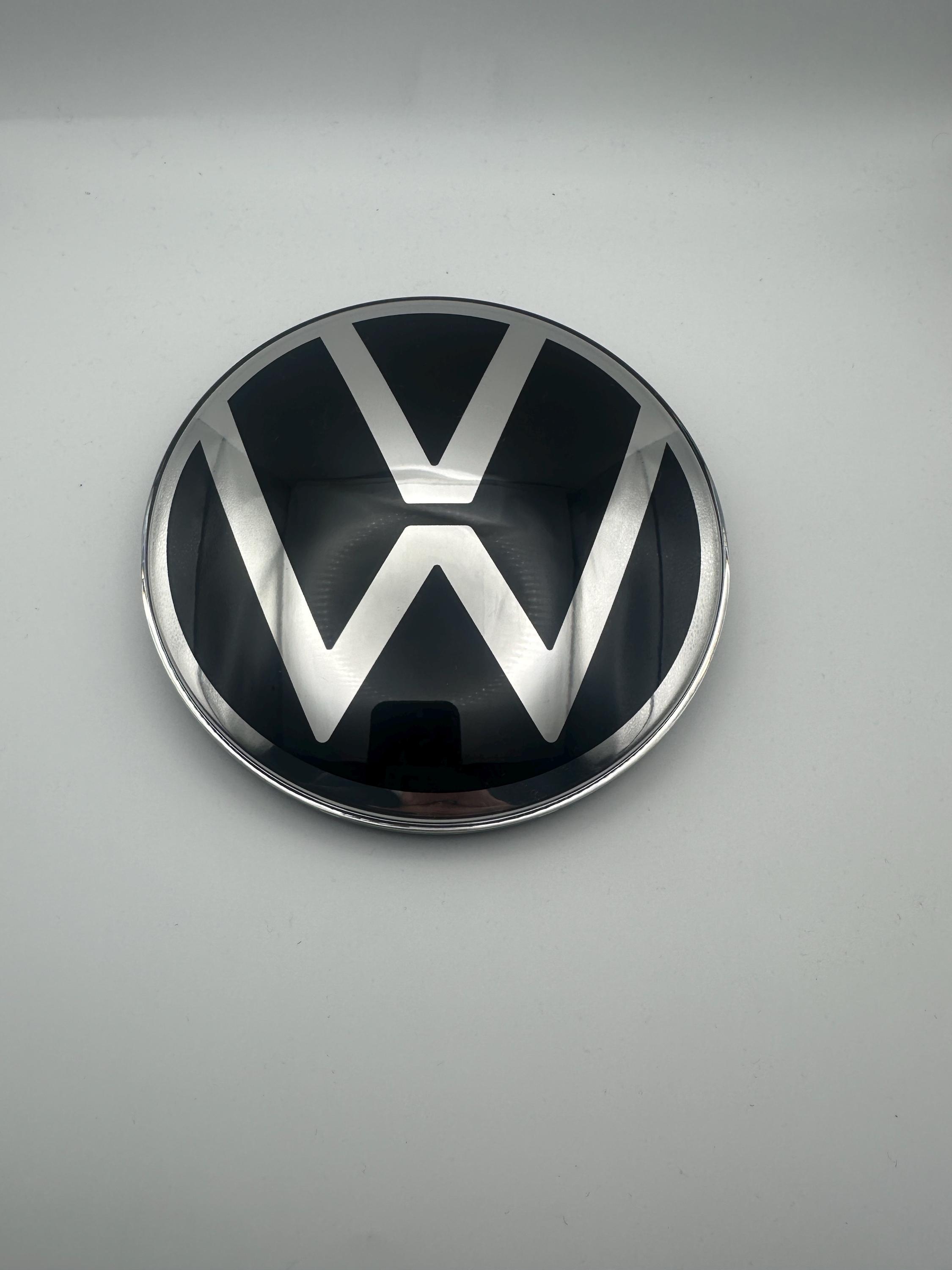 Volkswagen Touareg CR7 Front Grille Badge / Emblem 2022 Part No ...