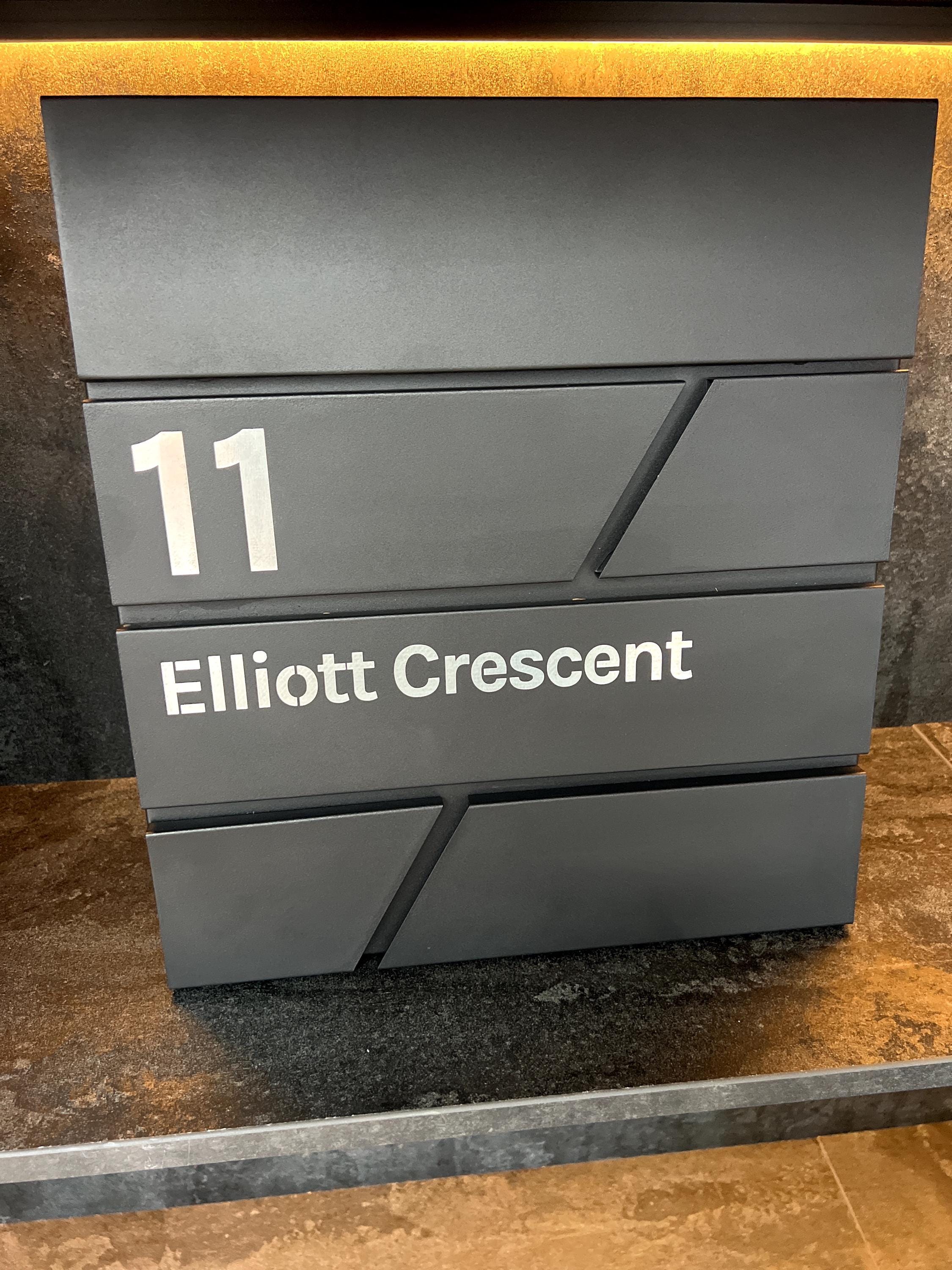 Personalised Engraved Modern Letterbox - Contemporary Mailbox ...