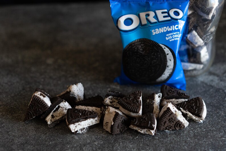 Freeze Dried Oreo Ice Cream Sandwich Bites - Shelf Stable, BPA FREE ...