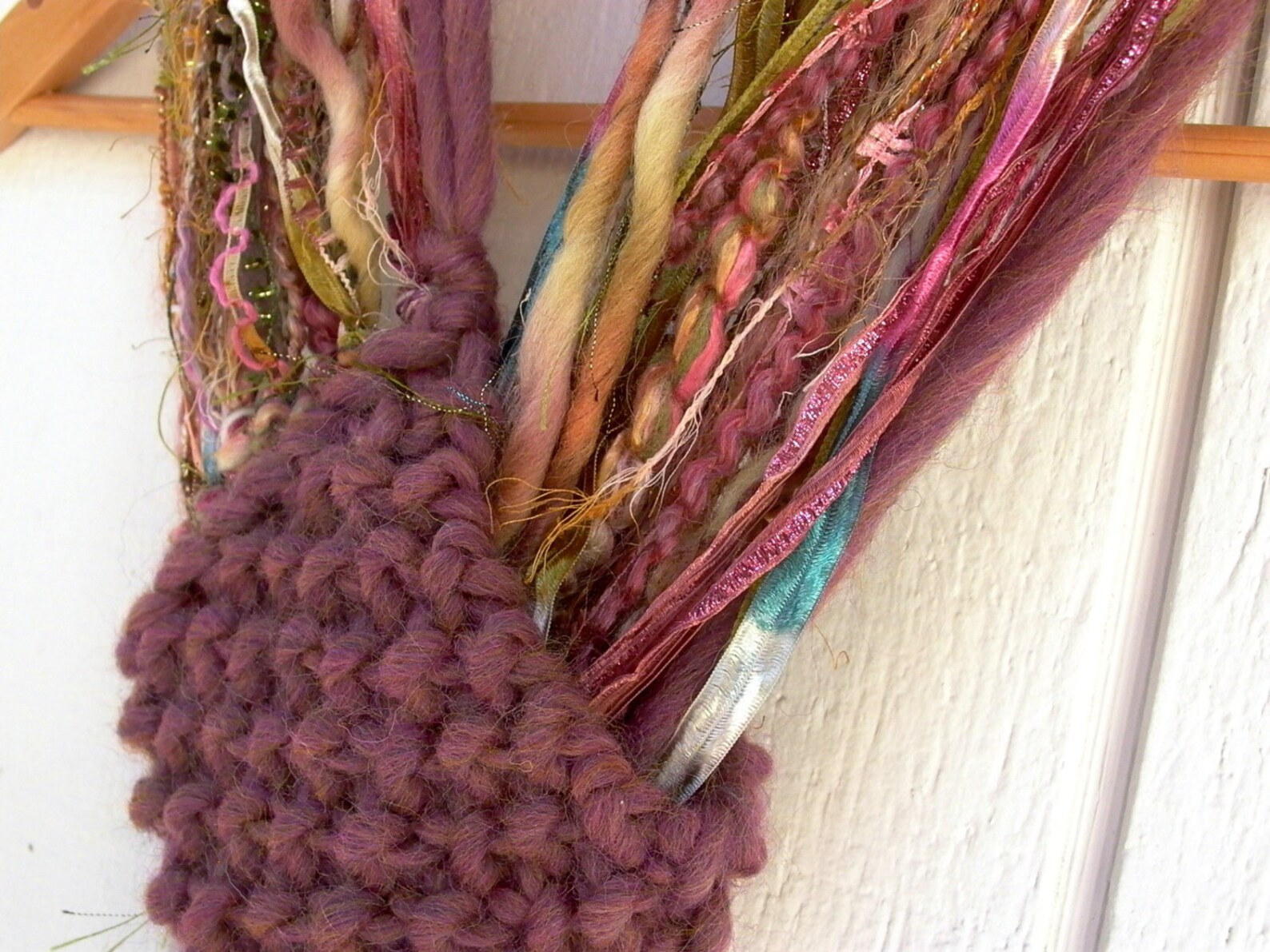 Fringe Benefits Knitting Scarf Pattern . Long Fringe Lariat Scarf Diy ...