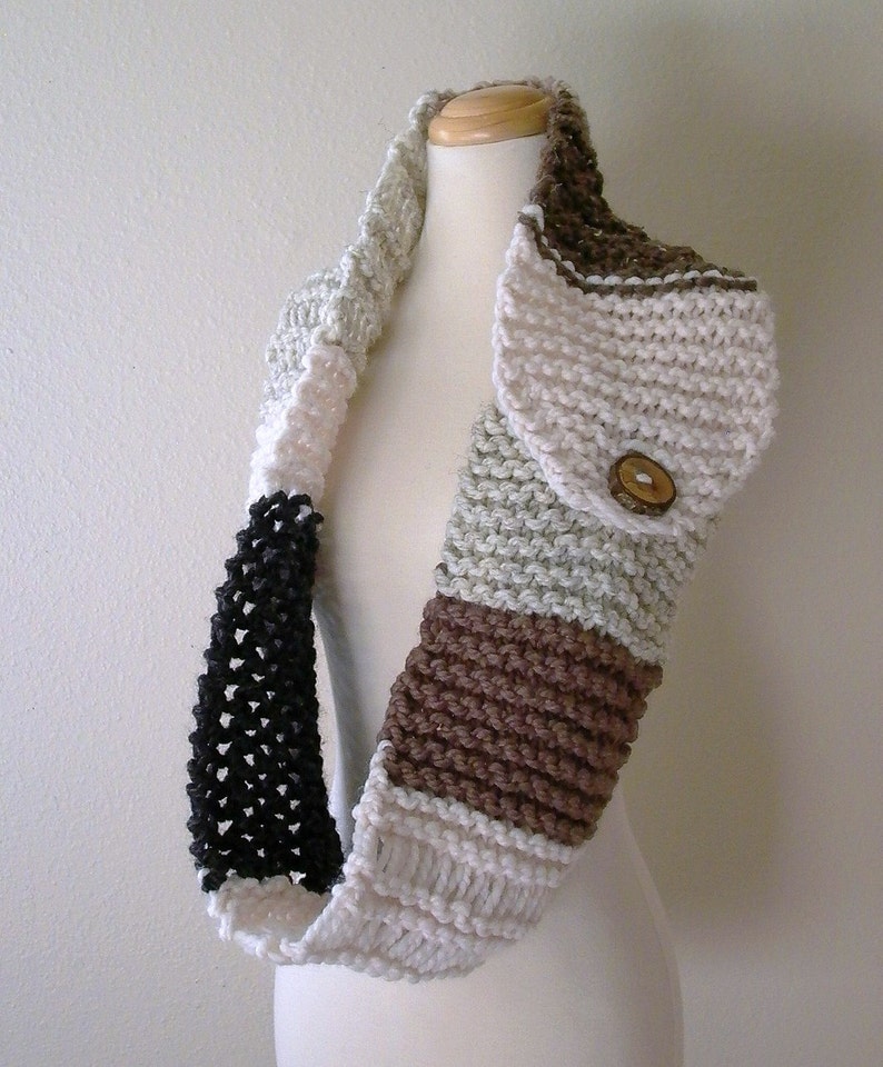 Neutral Territory. Knitting Pattern Chunky Knit Button Scarf - Etsy
