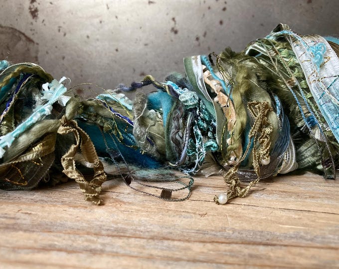 Algae Fringe Effects™ Art Yarn Bundle 18x1= 18yd . Olive Green Teal ...