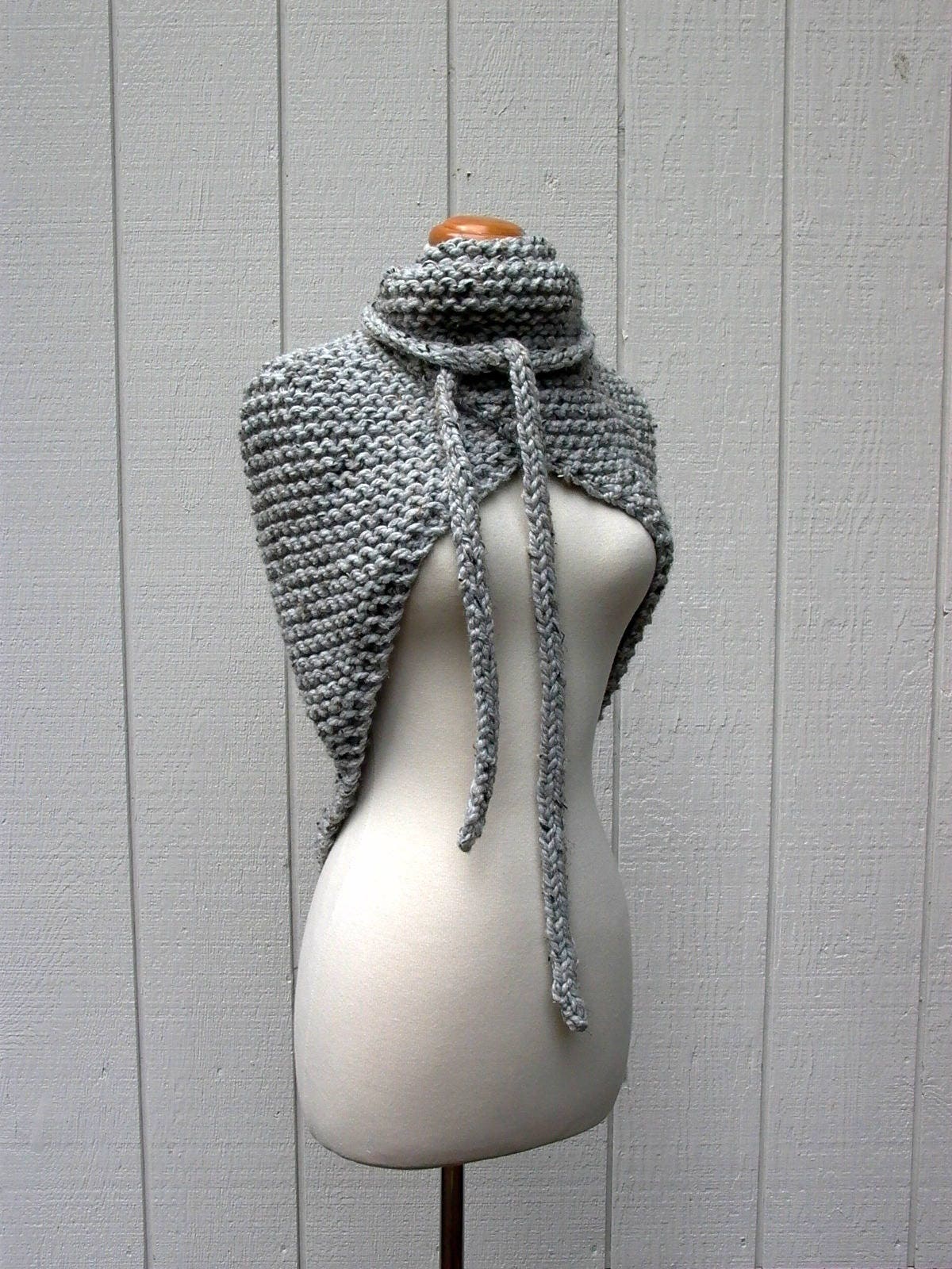 That's a wrap. easy knitting pattern . chunky knit shawl | Etsy