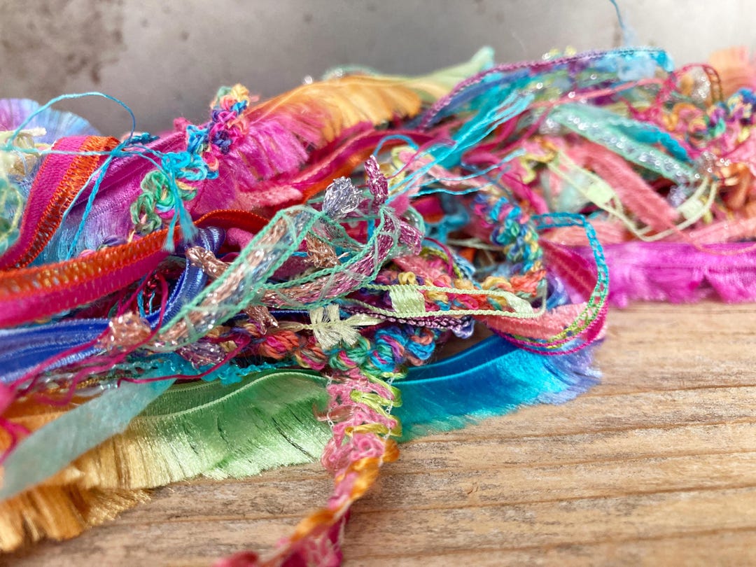 Summer Lovin' Fringe Effects™ Art Yarn Bundle 20yd . Tropical Rainbow ...