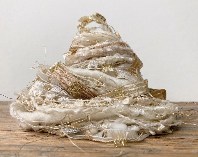 Champagne Wishes Fiber Effects™ Art Yarn Bundle 11x2 22yds Luxury ...