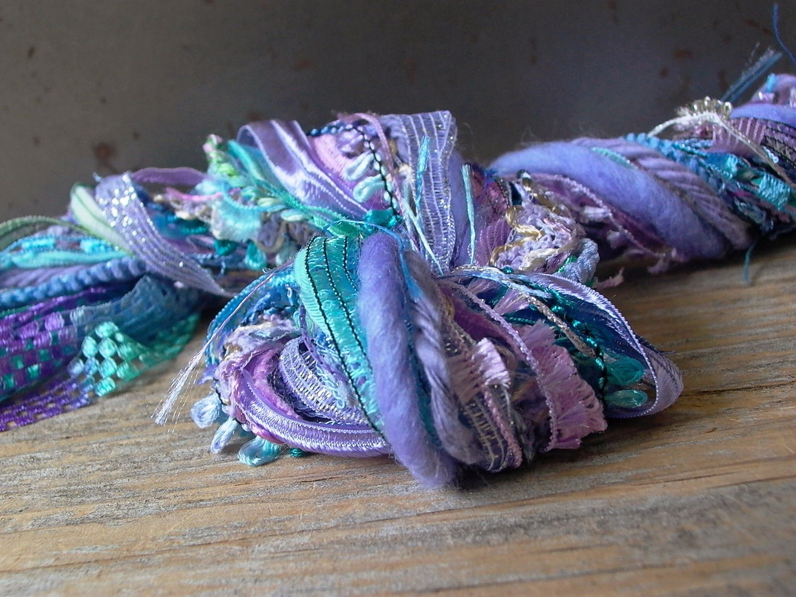 Hydrangea Fringe Effects™ 21x1 21yds Specialty Art Yarns - Etsy