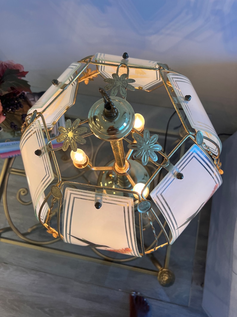 Beautiful Vintage Floral Hummingbird Accent Lamp - OK Lighting Touch ...