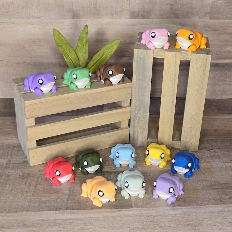 Chunky Frog Mini Articulated Desk Set Fidget Sensory Stim Accessory ...