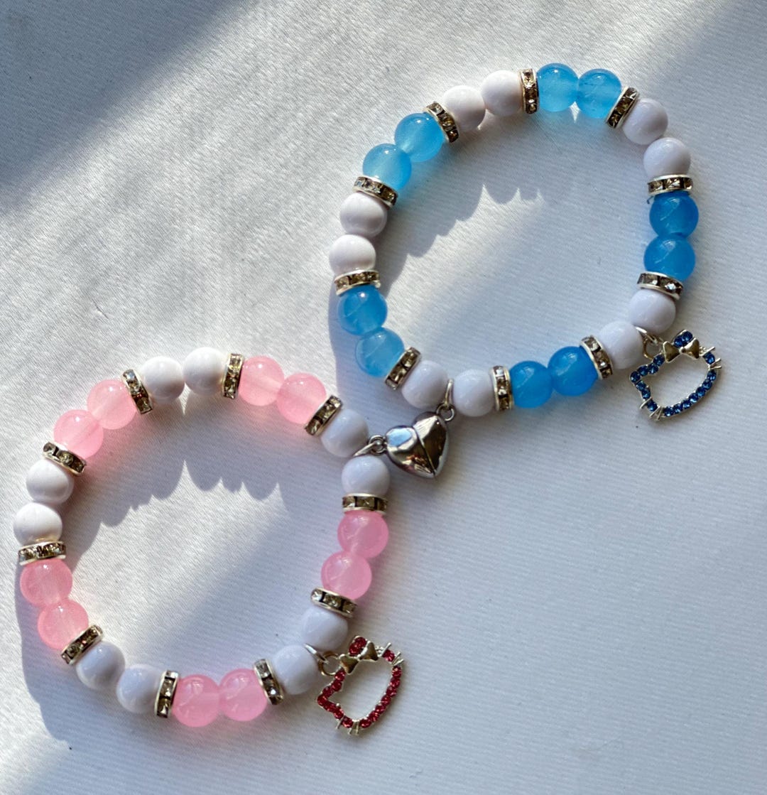 Hello Kitty Friendship Bracelets: Heart Magnet Matching Bead Bracelet ...