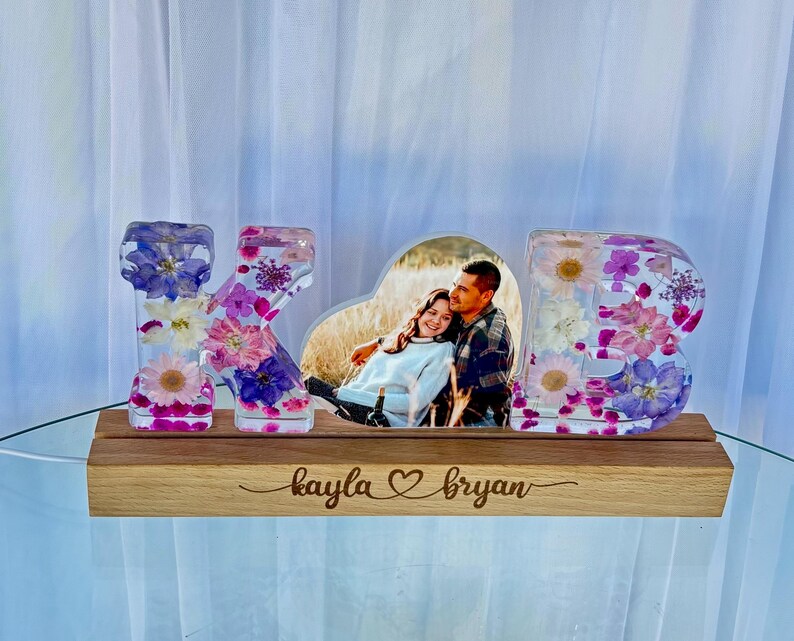 Personalized 3D Photo Lamp, Resin Initial Letters With Flowers ...