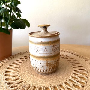 Pottery Jar Ceramic Jar Studio Pottery Canister Minimalist Style ...