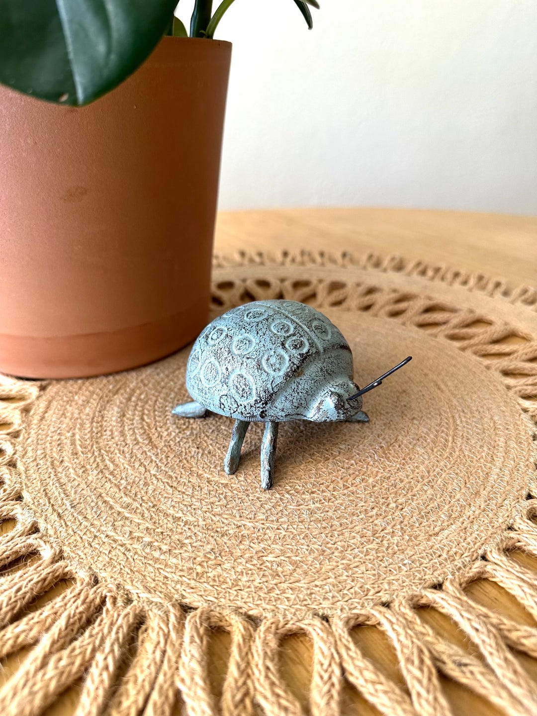 Metal Ladybug Statue Cast Iron Ladybug Figure Insect Statue Outdoor ...