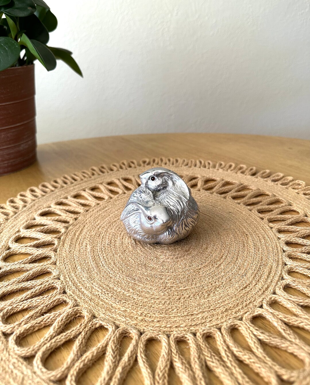 Rabbit Statue Metal Rabbit Figure Silver Bunny Statue Easter Decor ...