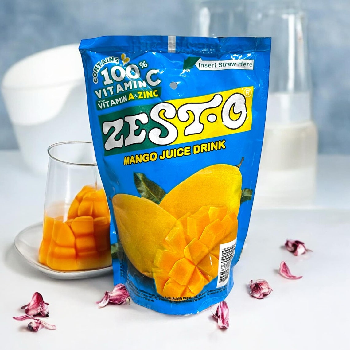 Mango Zesto Juice Drink 10 Pieces per Box Snack Beverage Mango Sweet Fruits Made in Philippines ...