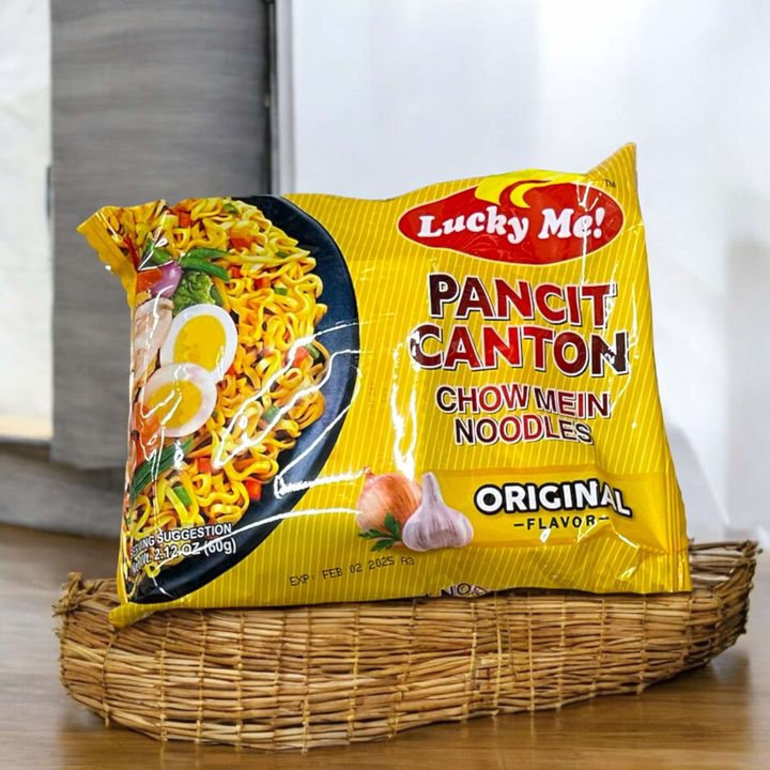 Original Flavor Pancit Canton Instant Noodles Garlic Onion Seasoning ...