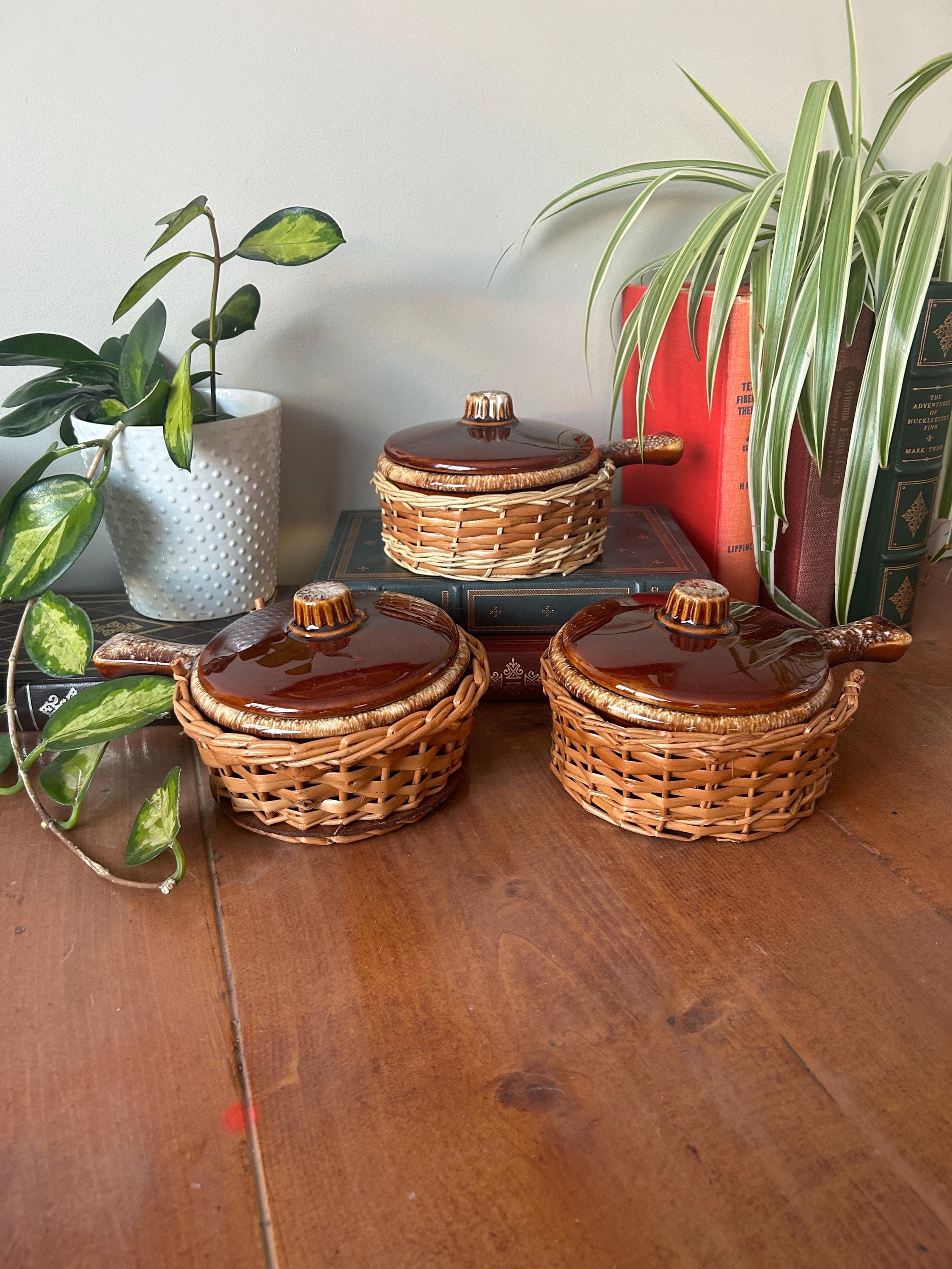 Vintage HULL French Onion Soup Bowls With Lids and Wicker Baskets, Mid ...