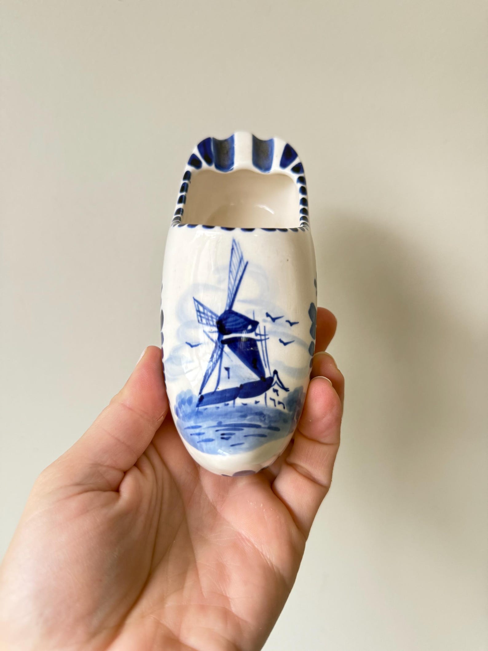 Vintage EH Delft / Delft Blue Hand Painted Blue and White Porcelain ...