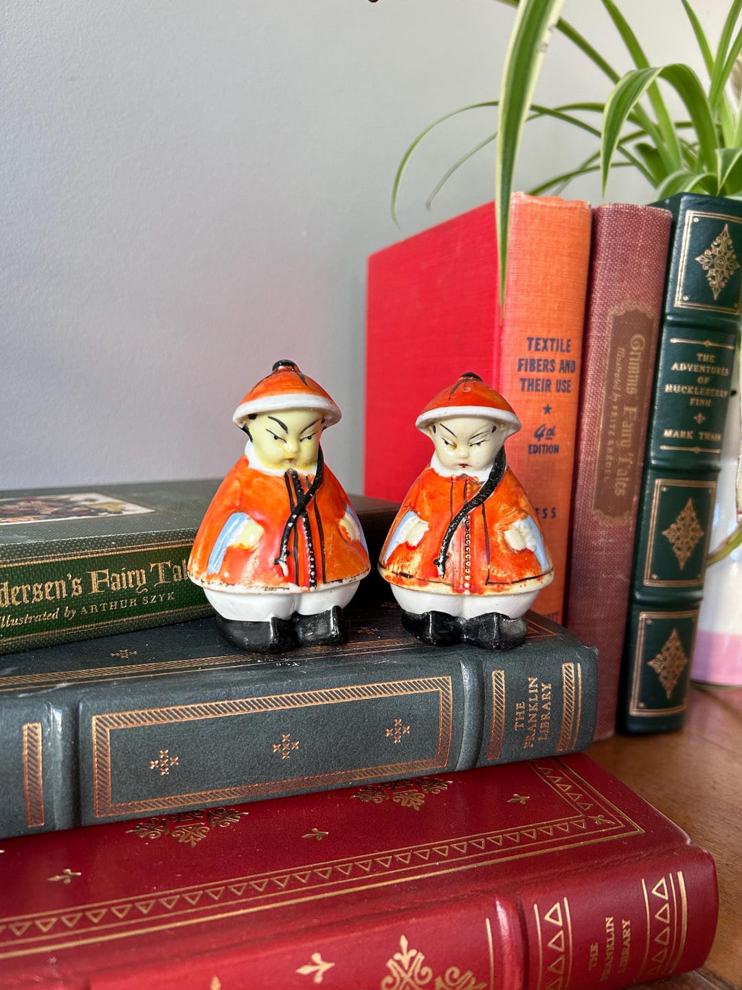 Vintage Salt and Pepper Shakers, 1930s Chinese Qing Dynasty Soldiers ...