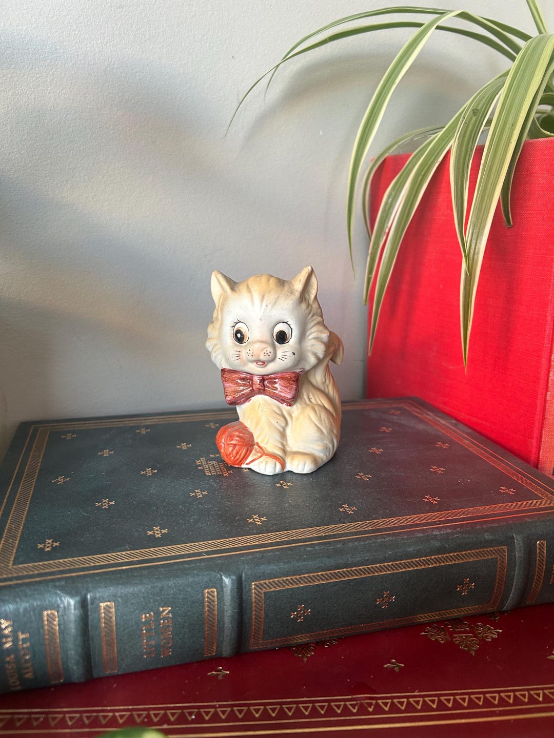 Vintage Bisque Porcelain Cat / Kitten Figurine, 1960s Goebel Kitty With Red Bow and Ball of Yarn ...