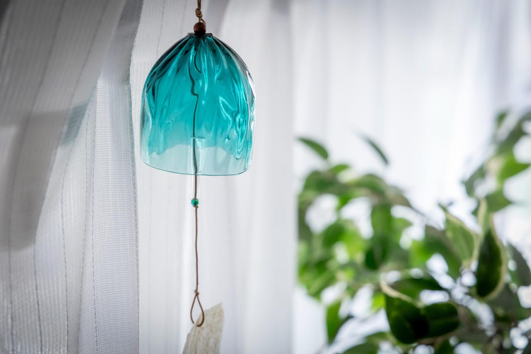 Hand-blown Japanese Oshima Jade Phosphorescent Wind Chime, Sui Kobo ...