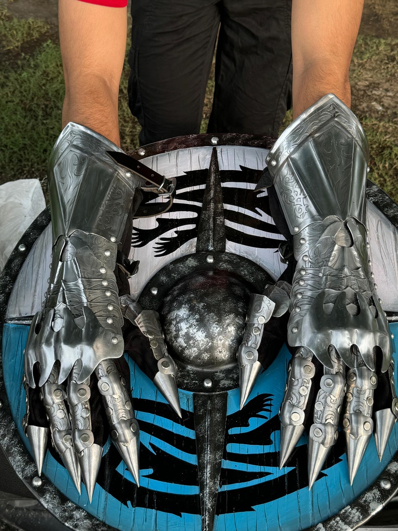 Medieval Nazgul Pair of Gloves Armor Gauntlets Halloween Cosplay ...