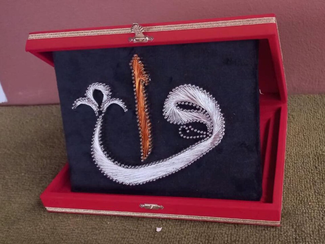 The Arabic Elif and Vav Letters-showing an Artists Great Capacity on ...