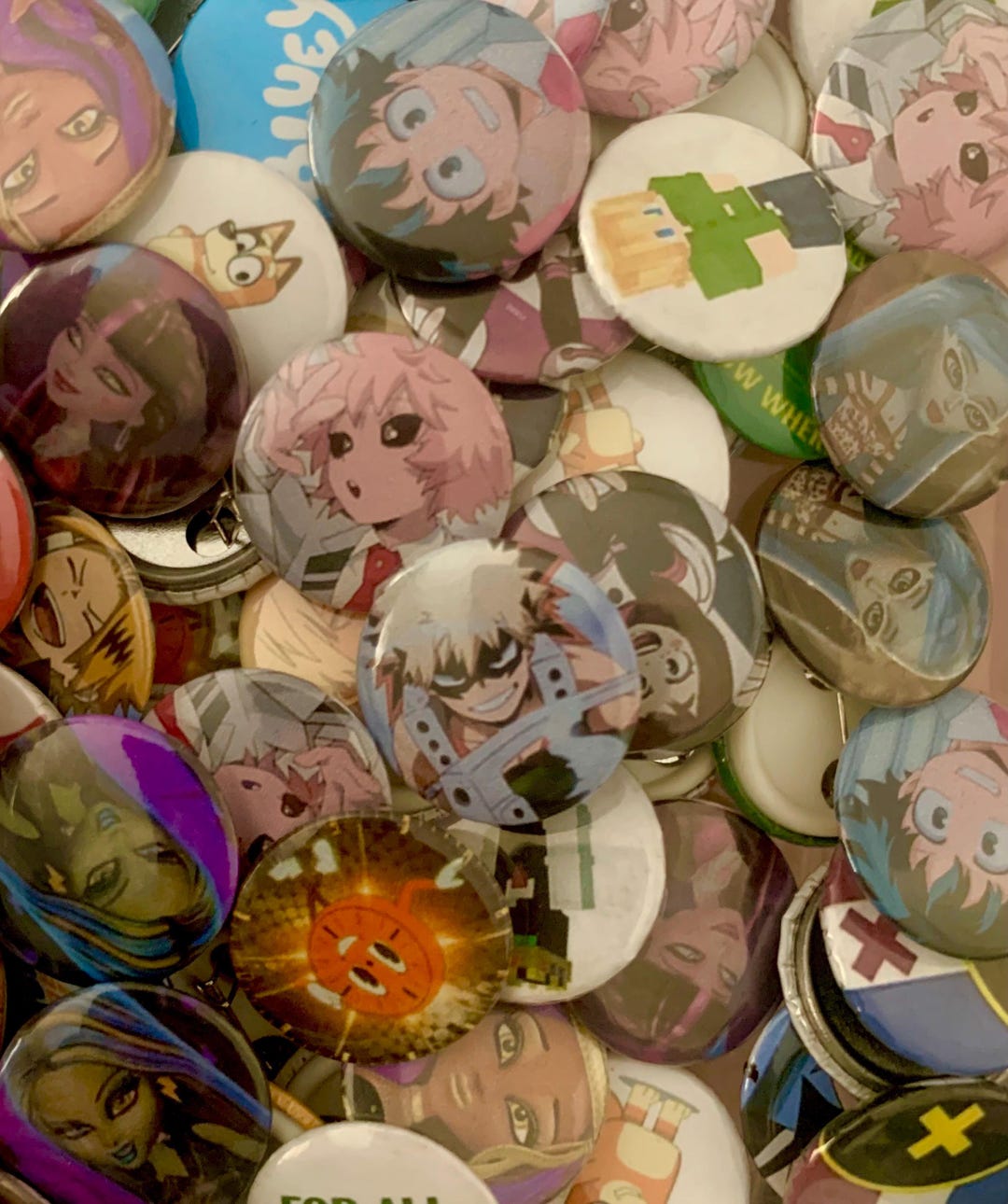 CLEARANCE My Hero Academia, Minecraft Dream SMP, Monster High, Bluey ...