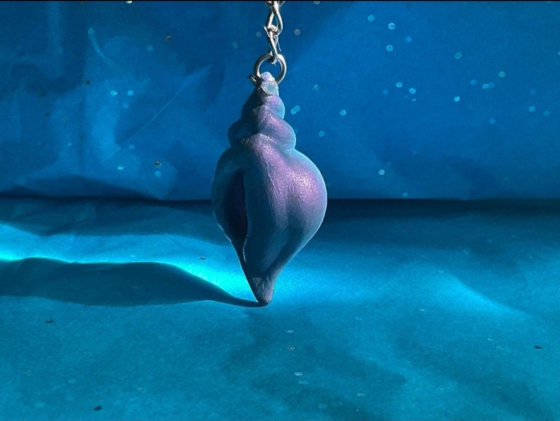 Spongebob Inspired Magic Conch Shell Keychain - Etsy