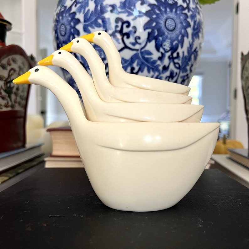 Vintage Stacking Goose Swan Measuring Cups 1980s Kitsch Retro ...