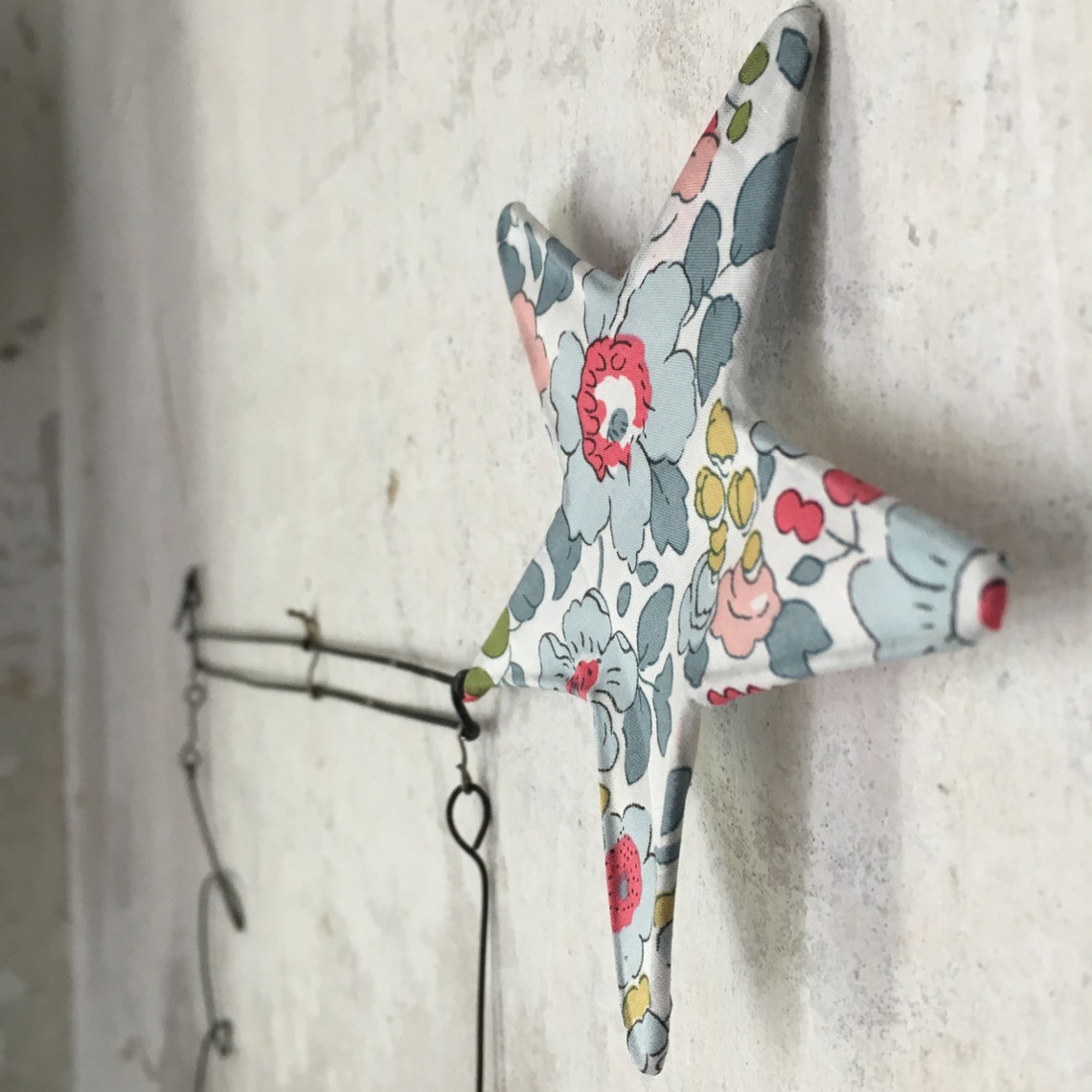 Fairy Wand Wire and Liberty Betsy Wall Hanging to Customize - Etsy