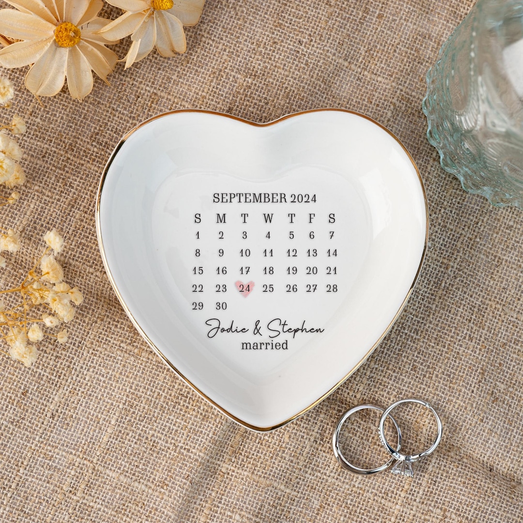 Custom Wedding Calendar Date Jewelry Dish, Wedding Ring Dish ...