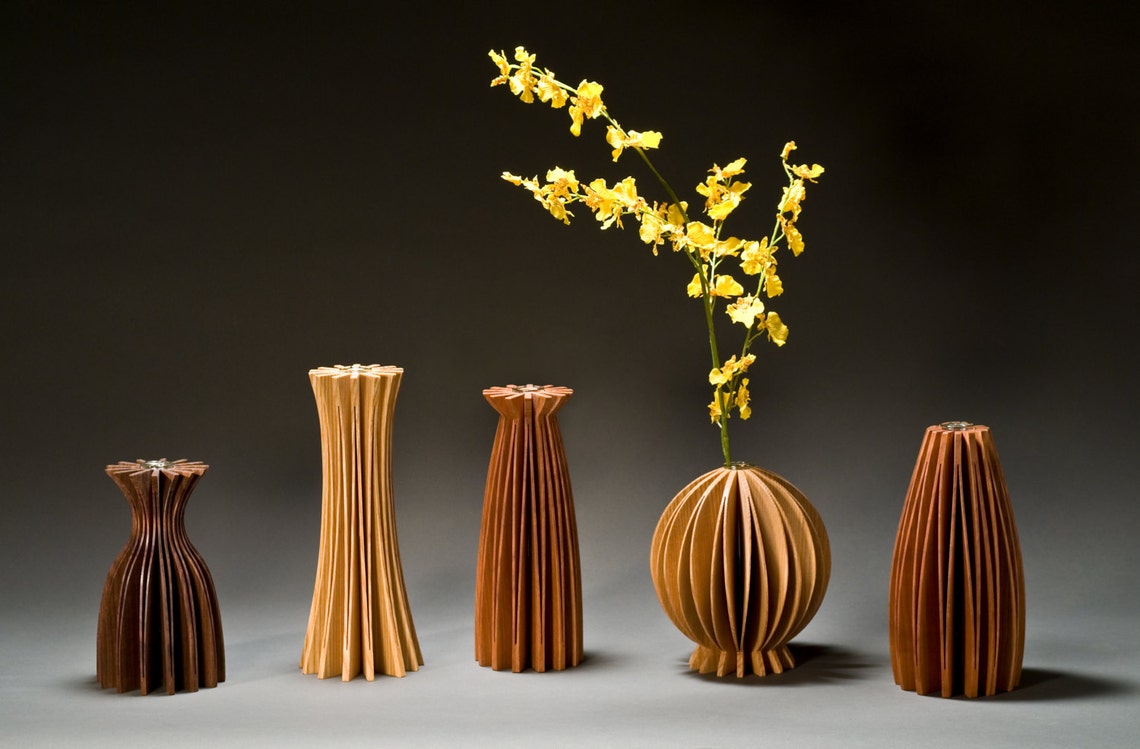Jasmine Walnut Wood Vase - Etsy
