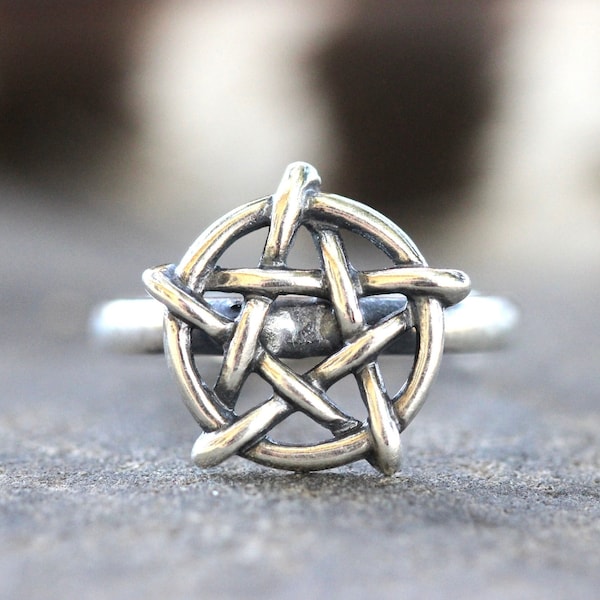 Wicca Ring - Etsy