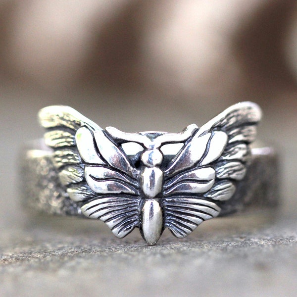 Moth Ring - Etsy
