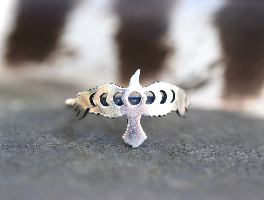 Raven Ring Witch Ring Sterling Silver Phases of the Moon Ring - Etsy