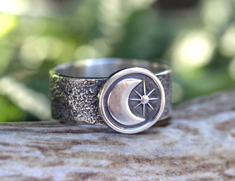 Crescent Moon Ring Celestial Ring Witch Ring Witchy - Etsy